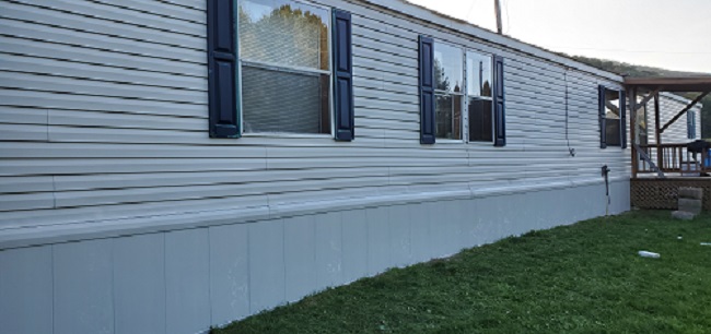 Gorilla Insulated Skirting from SkirtingDirect.com